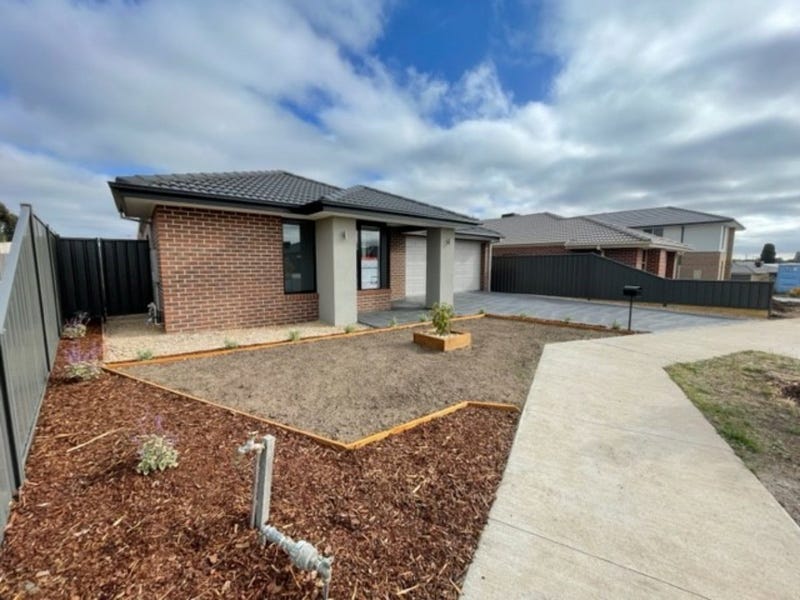10 Teal Court, Kilmore, VIC 3764 - realestate.com.au