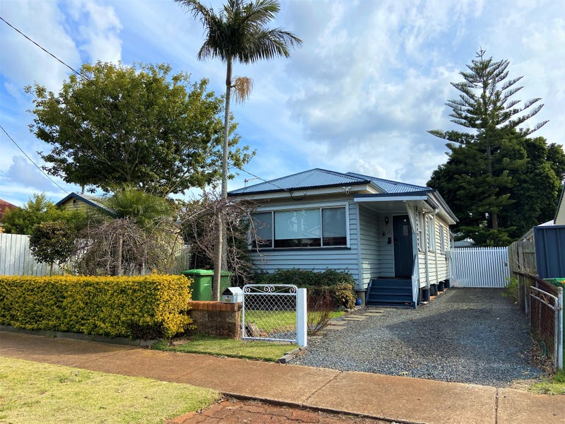 1 Bothwell Street, Newtown, Qld 4350 - Property Details