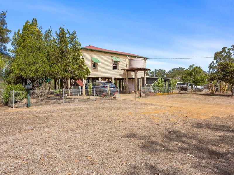 11 Raglan Station Road, Ambrose, Qld 4695 - Property Details