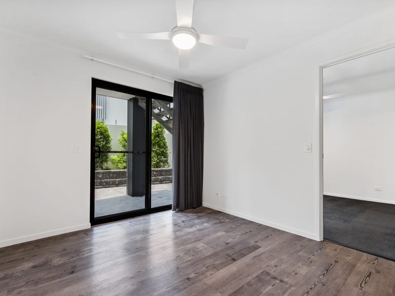 1B/6 Cathedral Court, Alexandra Headland, Qld 4572 - Flat for Rent ...