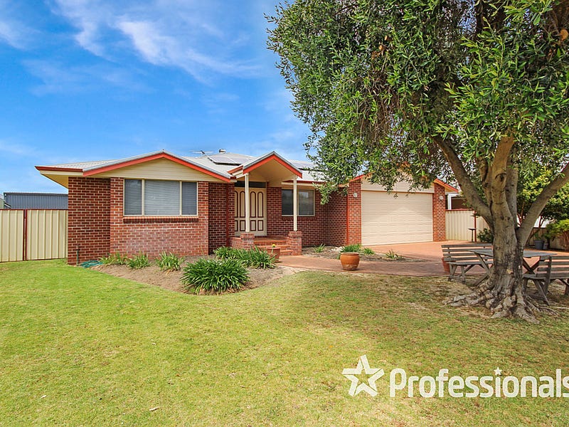 10 Hedges Place, Burekup, WA 6227 - Property Details