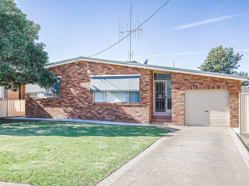 30 Carrington Street, Parkes, NSW 2870 - Property Details