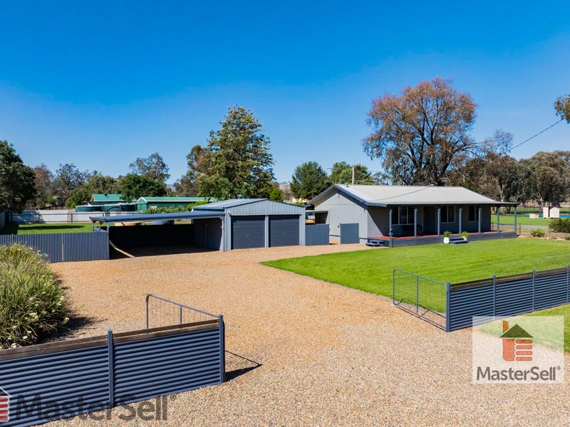 4-6 Tenandra Street, Nangus, NSW 2722 - Property Details