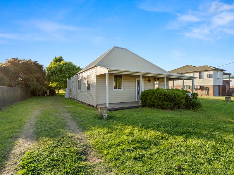 95 Aberdeen Street, Scone, NSW 2337 - Property Details