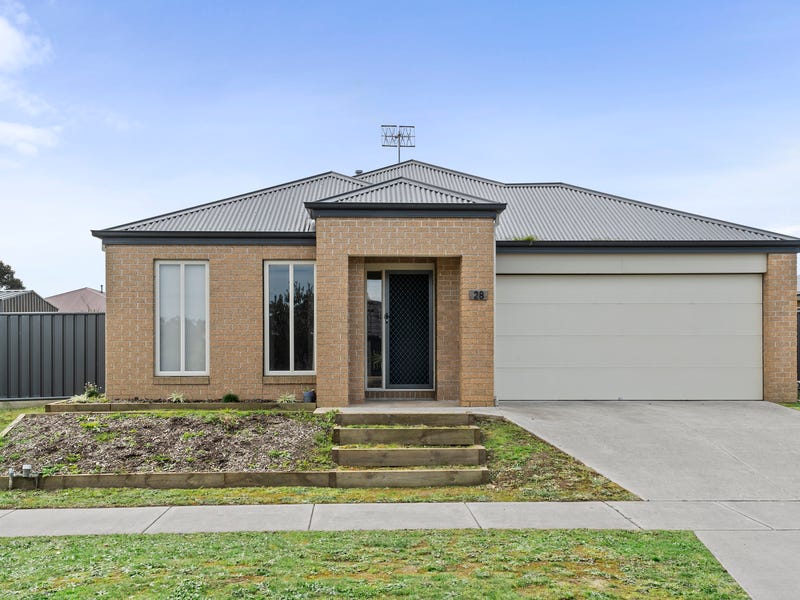 28 Imperial Drive, Colac, Vic 3250 - Property Details