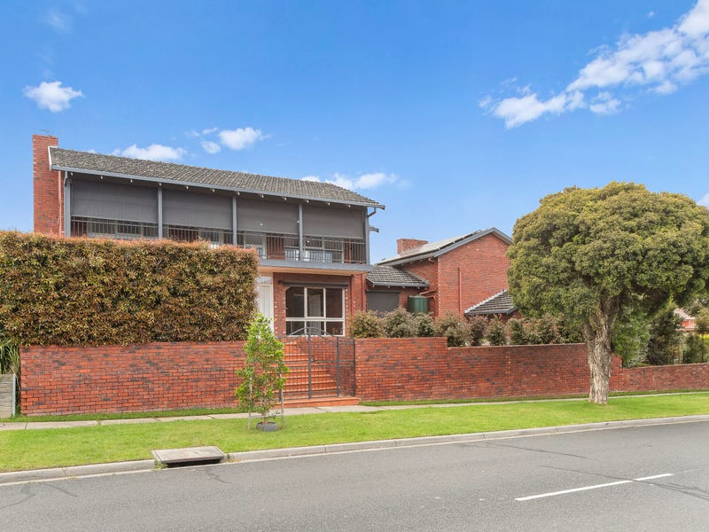 1 Hardwicke Court, Frankston, Vic 3199 - Property Details