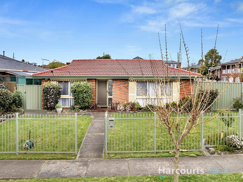25 Whitehaven Cres, Noble Park North, VIC 3174 - realestate.com.au