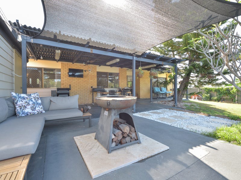 3 Apollo Drive, Clinton, Qld 4680 - Property Details