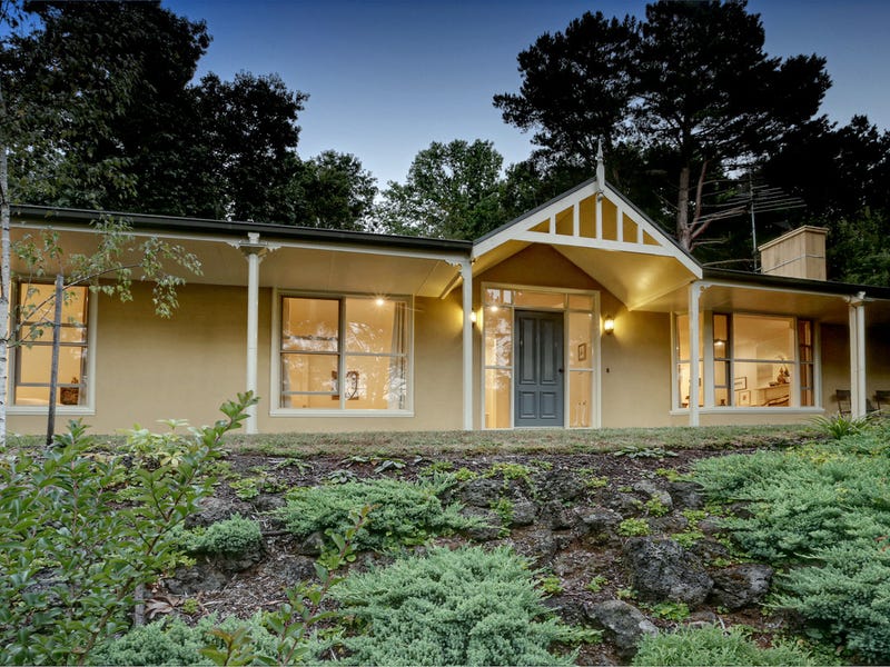 42 Lakeside Drive, Emerald, Vic 3782 - Property Details