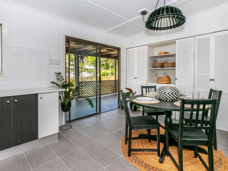 25 Bruce Road, Woodridge, Qld 4114 - Property Details