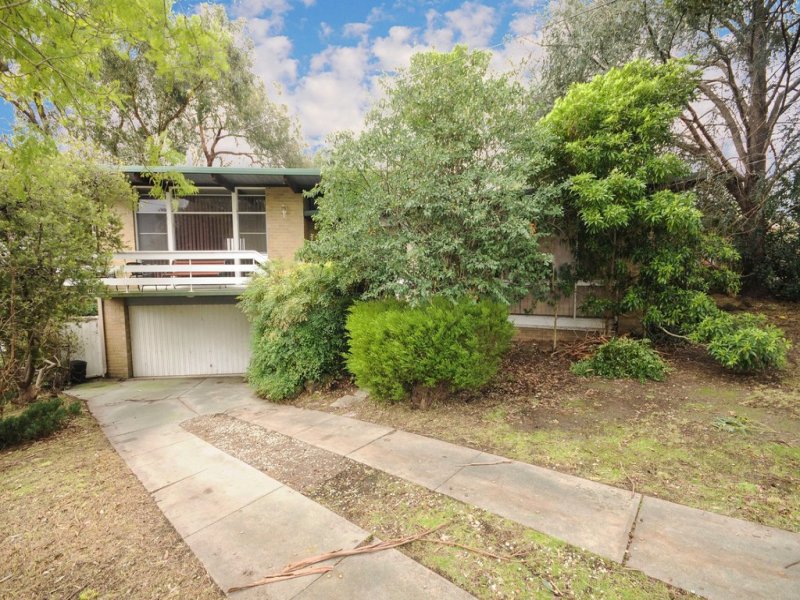 5 Hyton Crescent, Croydon, Vic 3136 - Property Details