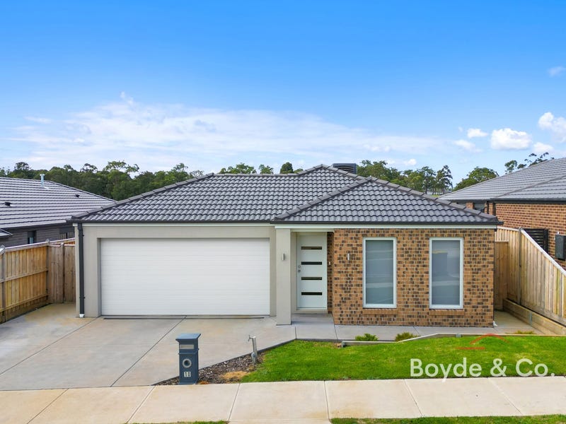 10 Mainstone Street, Drouin, VIC 3818 - realestate.com.au