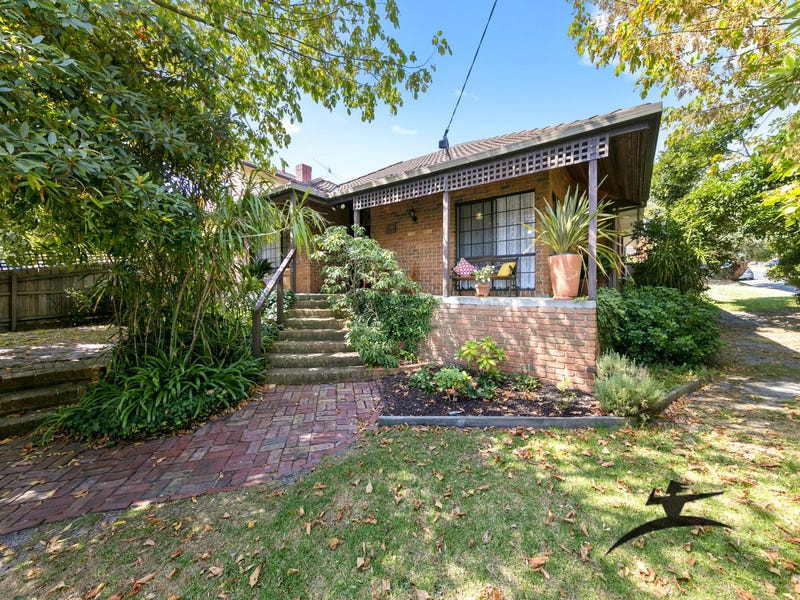 17 Spring Street, Frankston, Vic 3199 - Property Details