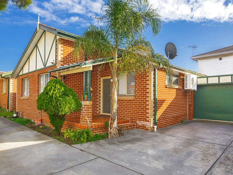 2/330 Roberts Road, Greenacre, NSW 2190 - realestate.com.au