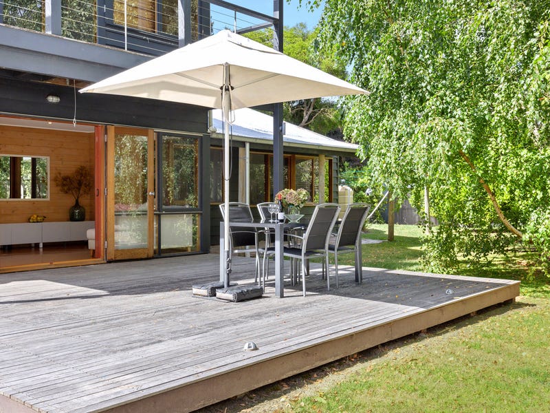 31 Johnson Street, Balnarring, Vic 3926 - Property Details