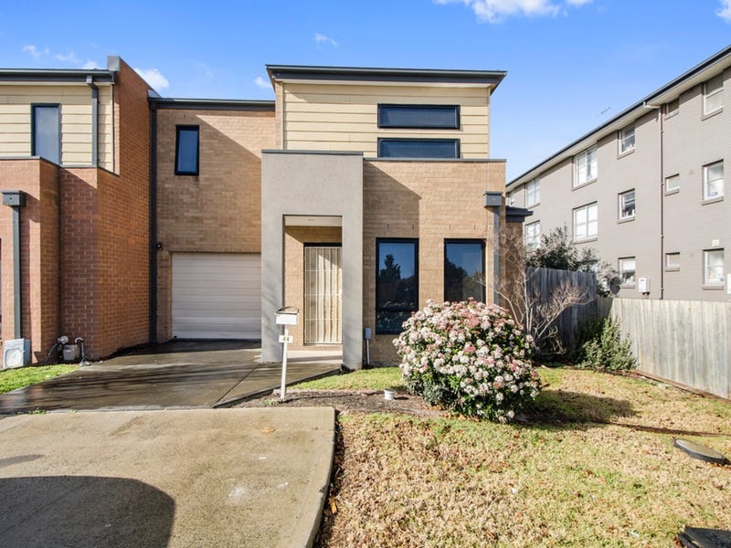 44 Lawn Cres, Braybrook, VIC 3019 - realestate.com.au