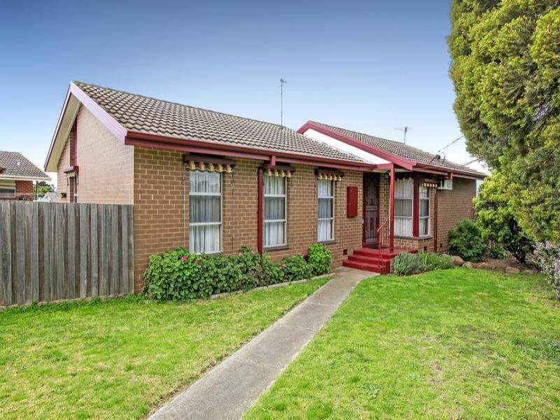 22 Linga Street, Westmeadows, VIC 3049 - realestate.com.au