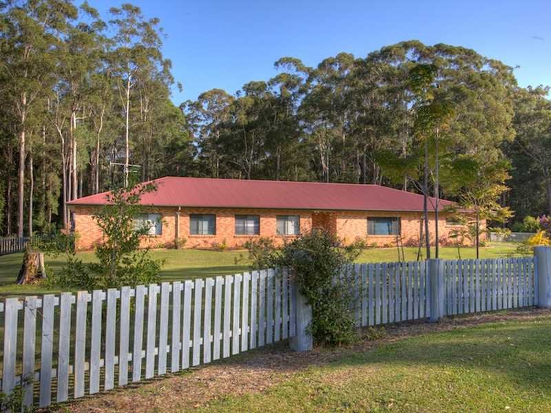 19 Lyndhurst Close, Moonee Beach, NSW 2450 - realestate.com.au