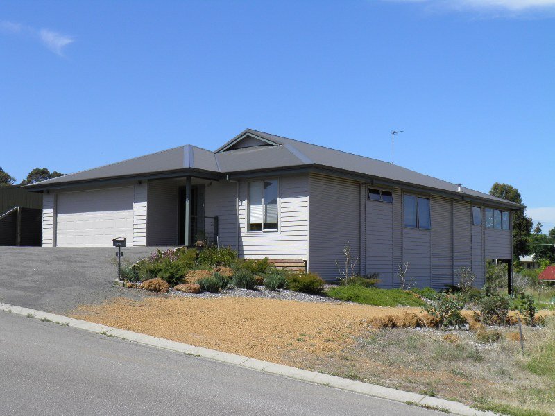 4 RUSSELL RISE, Denmark, WA 6333 - Property Details