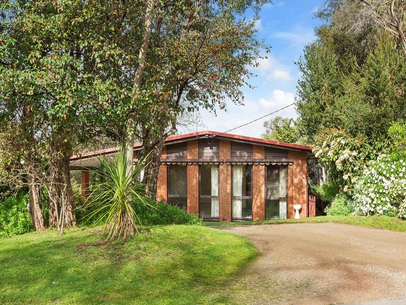 7 Friar Street, Blairgowrie, VIC 3942 - realestate.com.au