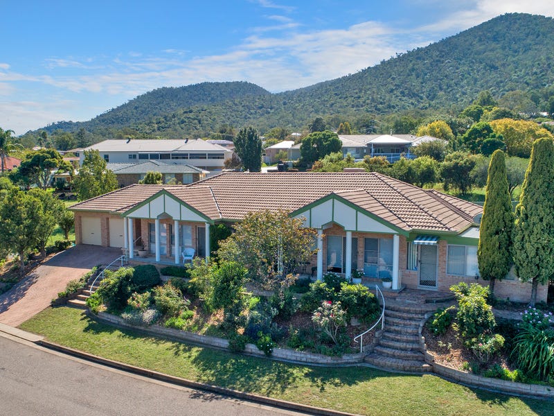 12 Valley Drive, Tamworth, NSW 2340 - Property Details