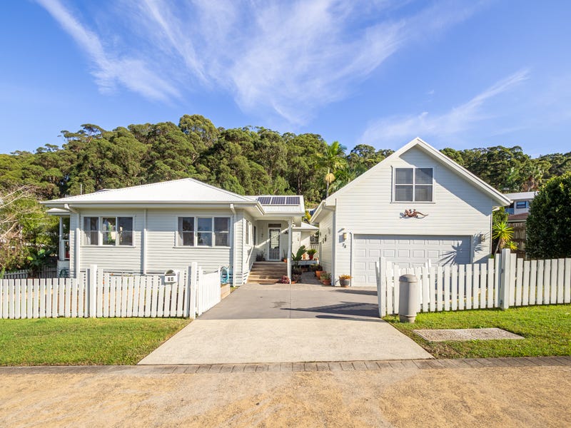 74 Henderson Rd, Saratoga, NSW 2251 - Property Details