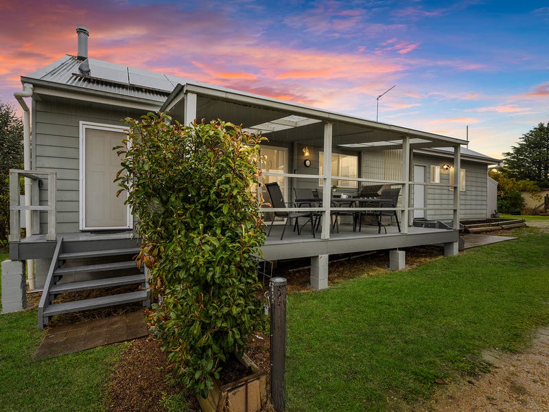 33 Druitt Street, Adaminaby, NSW 2629 - Property Details