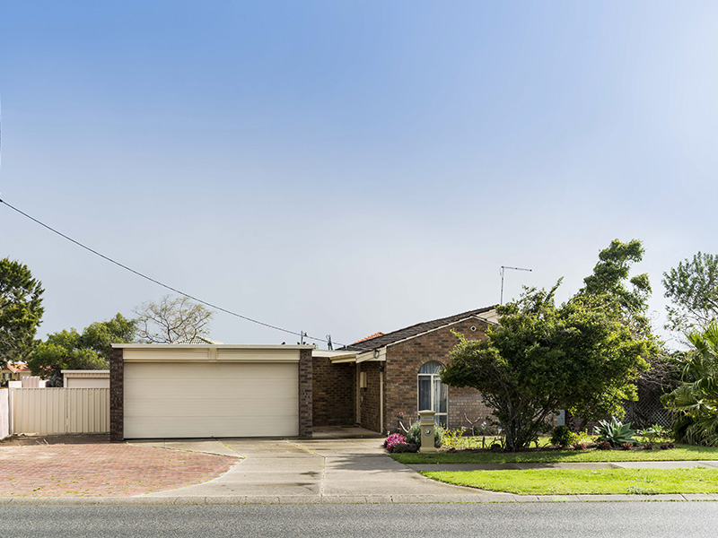 24 Townsend Road, Rockingham, WA 6168 - Property Details