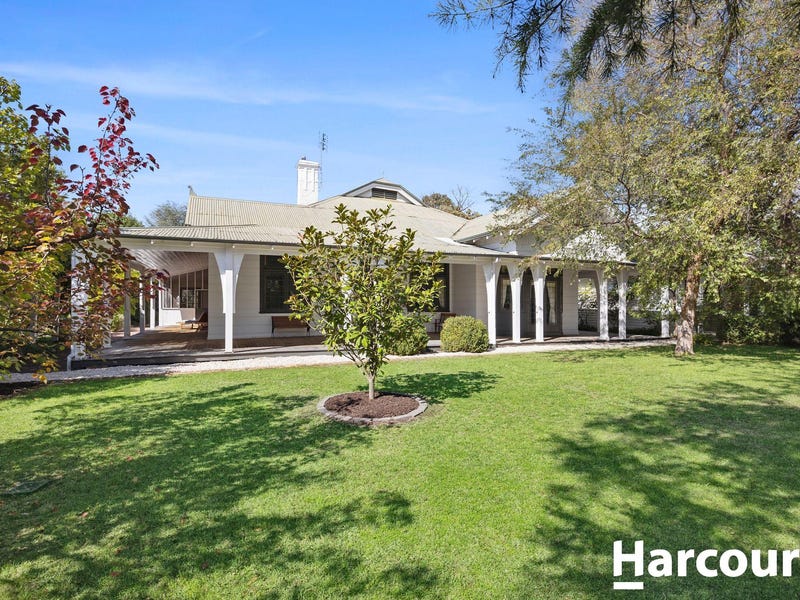 24 Dooen Road, Horsham, Vic 3400 - Property Details
