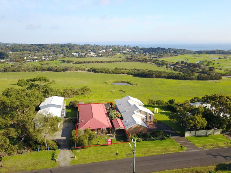 98 RED ROCKS ROAD, Cowes, Vic 3922 - Property Details