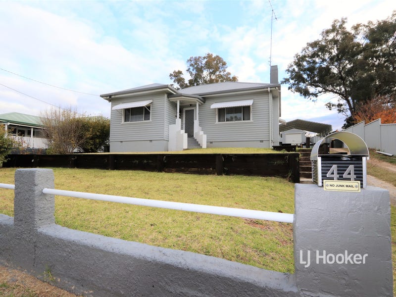 44 May Street, Inverell, NSW 2360 - Property Details