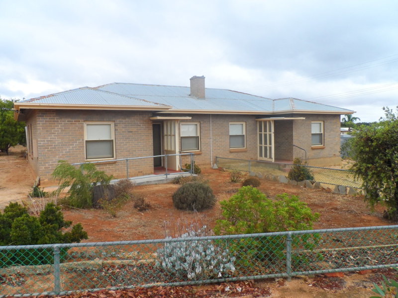 37 & 39 Coral Street, Loxton, SA 5333 - Property Details