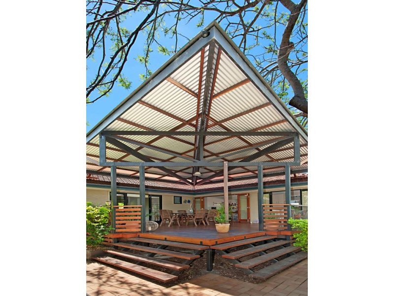 15 Venus Street, Ashgrove, QLD 4060 - realestate.com.au
