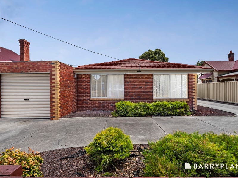 1/9 Watt Street, Sunshine, Vic 3020 - Property Details