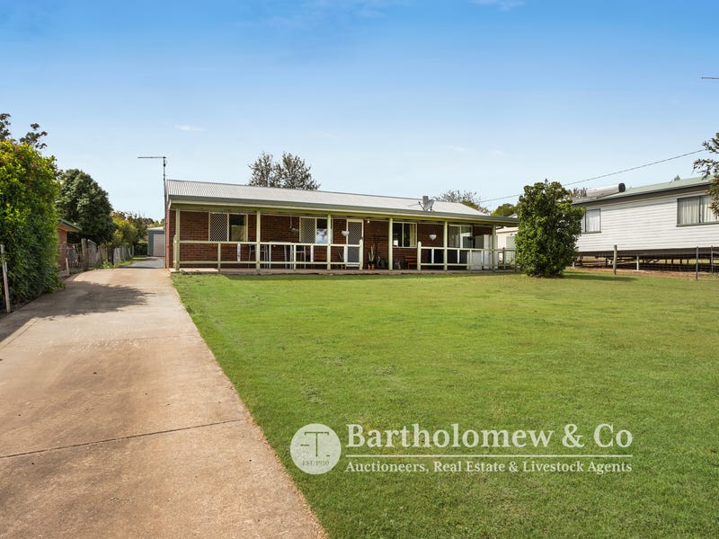 16 George Street, Kalbar, Qld 4309 - Property Details