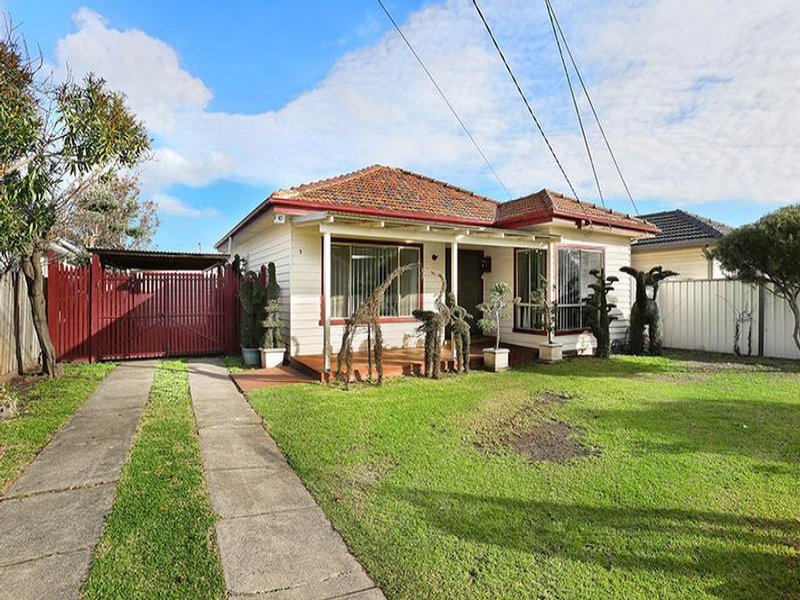 7 Barnett Street, Sunshine, Vic 3020 - Property Details