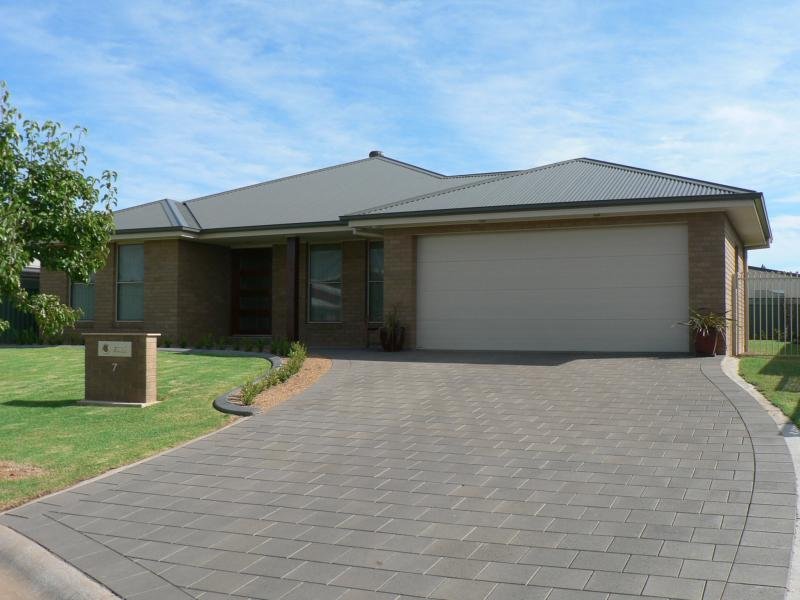 7 Ripple Ct, Dubbo, NSW 2830 - Property Details