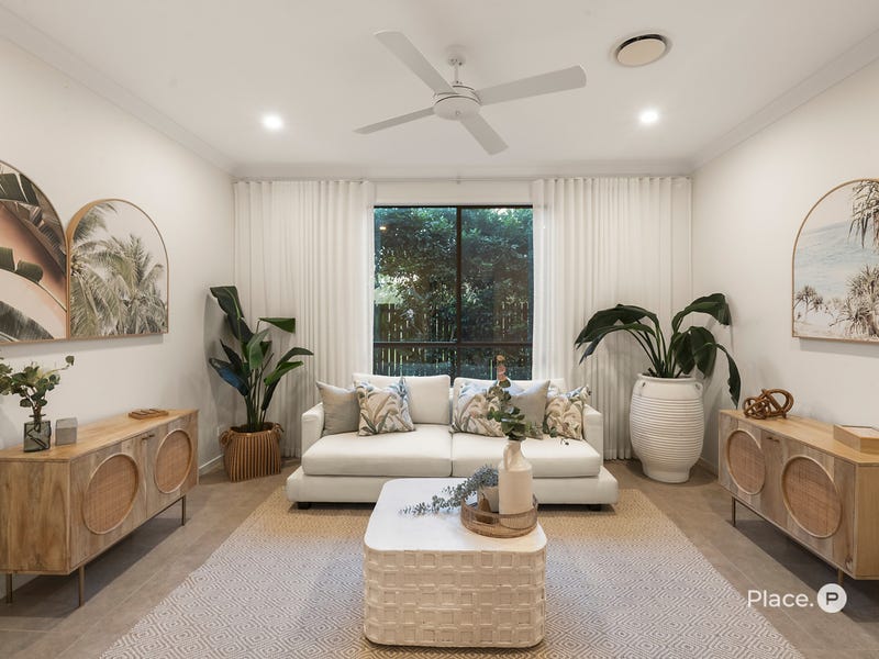 39 Wisteria Place, Calamvale, Qld 4116 - Property Details