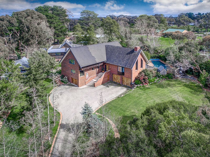 2 Bruce Street, Macedon, Vic 3440 - Property Details