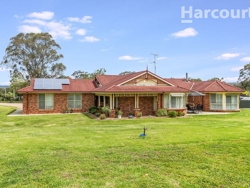 16 Lloyds Way, Bargo, NSW 2574 - Property Details