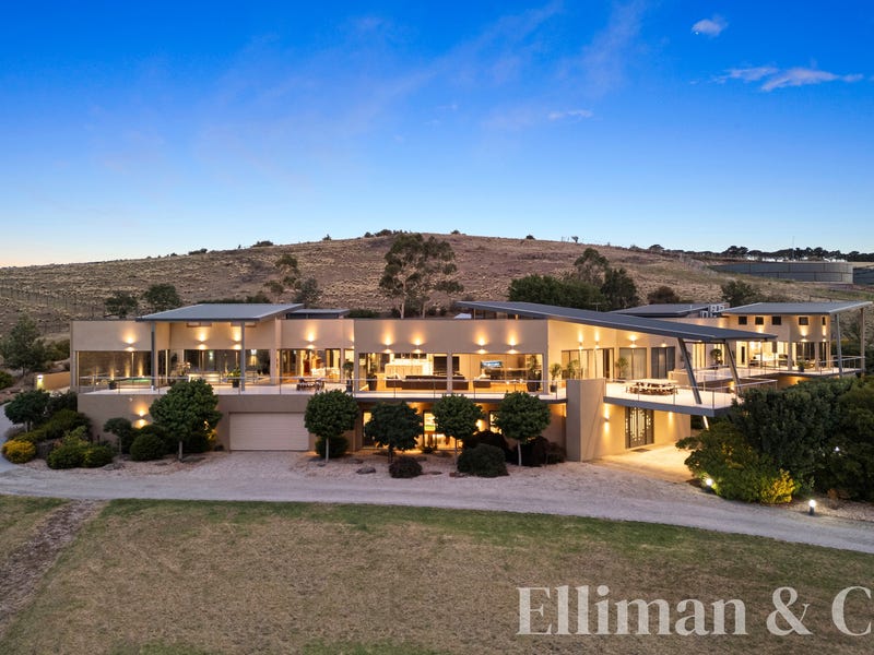 100 Moore Road, Sunbury, Vic 3429 - House for Sale - realestate.com.au