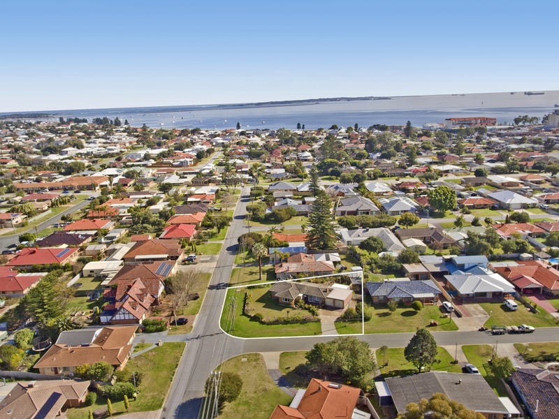 2 Stoner Street, Rockingham, WA 6168 - realestate.com.au