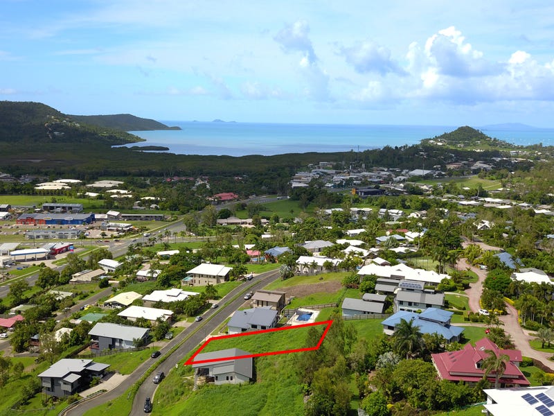 15 Whitehaven Cres, Cannonvale, Qld 4802