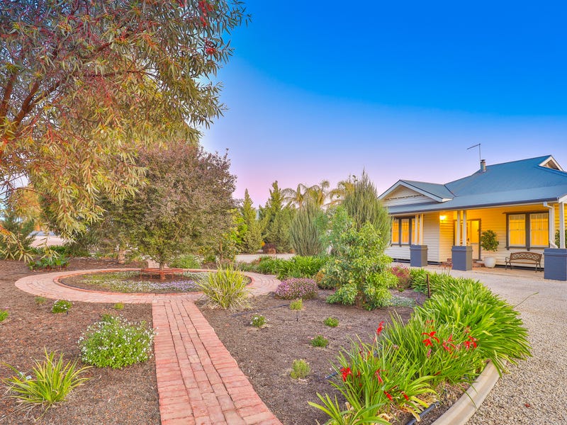 217 Channel Road, Merbein, Vic 3505 - Property Details