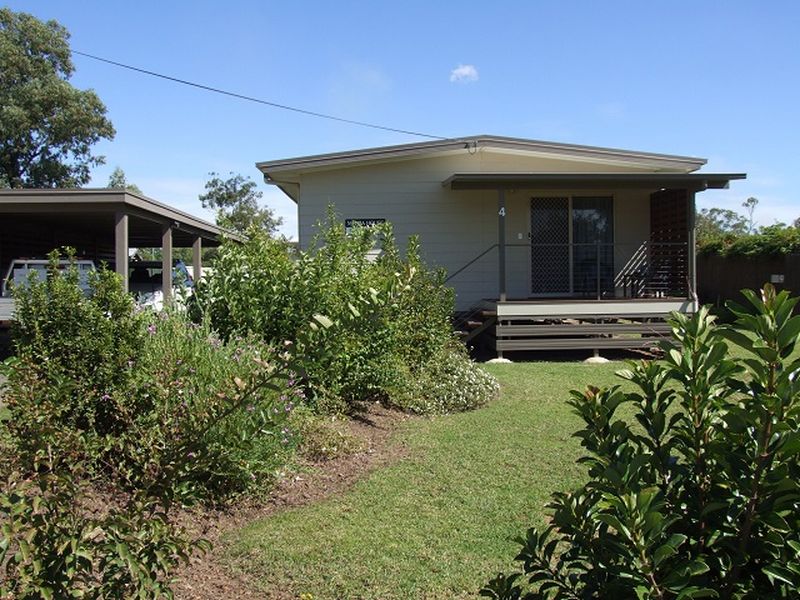 4 Hutton Street, Injune, Qld 4454 - Property Details