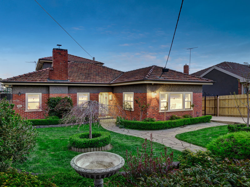 25 Myrtle Street, Ivanhoe, VIC 3079 - realestate.com.au