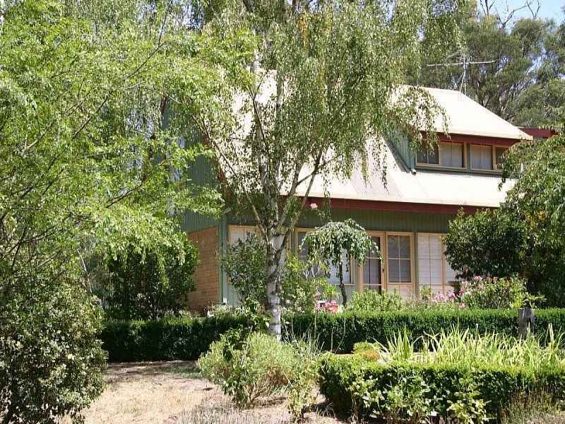 100 Smith Street, Macedon, VIC 3440 - realestate.com.au