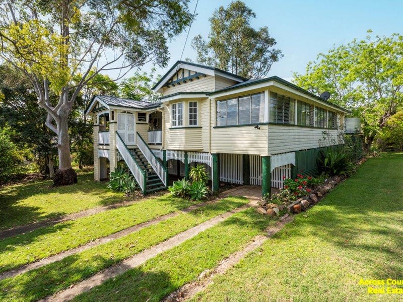 10 Thompson Street, Murgon, Qld 4605 - Property Details