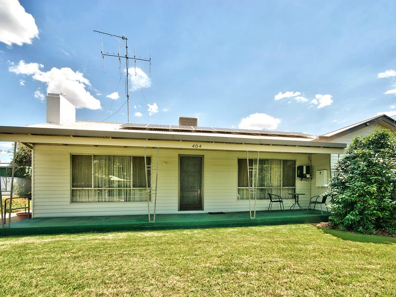 404 Campbell Cres, Deniliquin, NSW 2710 - realestate.com.au