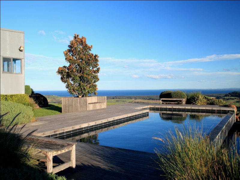 98 Foxground Road, Foxground, NSW 2534 - Property Details